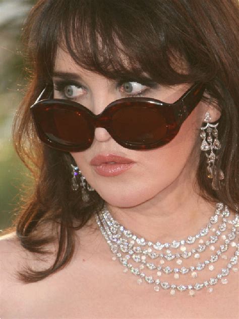 Isabelle Adjani révèle enfin la véritable raison pour laquelle elle