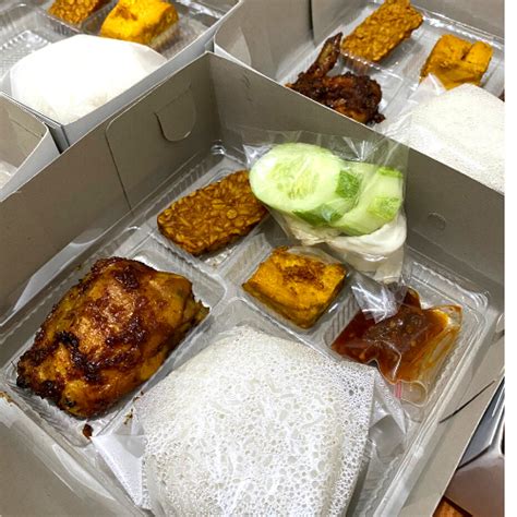 Telp Wa Tersedia Catering Nasi Kotak Box Di Manado Menu Halal
