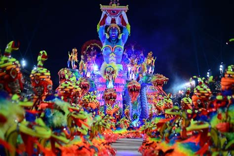 Viradouro é grande campeã do Carnaval do Rio 2024
