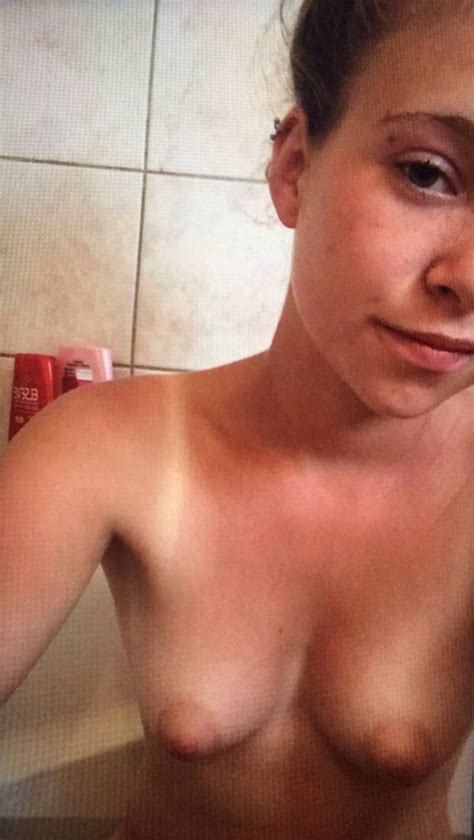 Blonde Petits Seins Amatrice Selfie Plaisir
