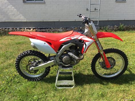 Honda Crf R Cm Espoo Moottoripy R Nettimoto