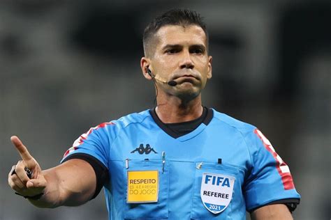 CBF define árbitro para o clássico Gre Nal 443