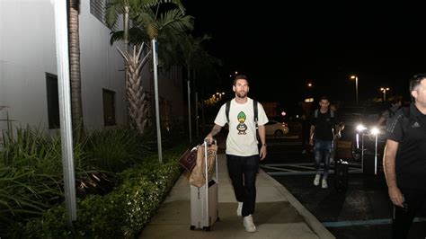 Llegó el capitán Lionel Messi arribó a la concentración de la
