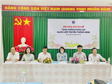 Quan tâm chế độ chính sách cho cán bộ truyền thông giáo dục sức khoẻ
