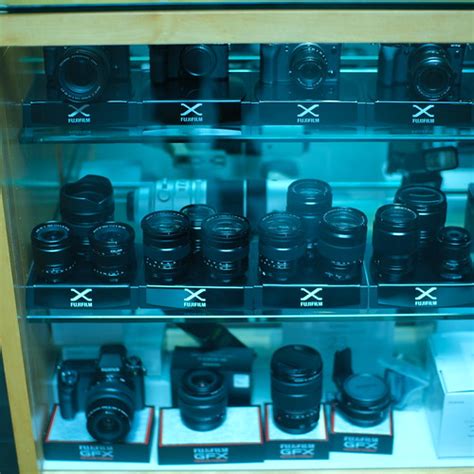 Fujifilm Shelf I Really Want That Gfx S Ii On The Bottom Dru