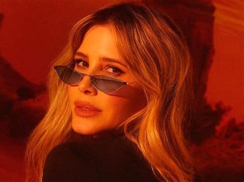 Caras El sensual look de Guillermina Valdés para la Nochebuena