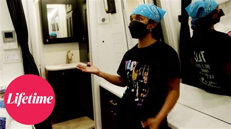 Chilli And T Boz Show Off Their Tour Buses Tlc Forever Bonus
