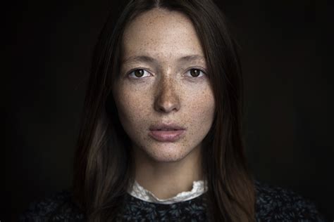 Wallpaper Face Women Model Looking At Viewer Freckles Mouth Nose Person Skin Head