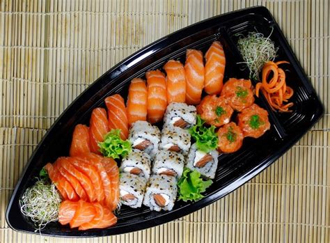 Barca De Sushi Oriental Japonesa Acai Doce Cm Pe As R