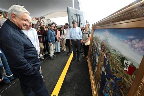 AMLO cómo es la pintura La 4ta Transformación dedicada al presidente