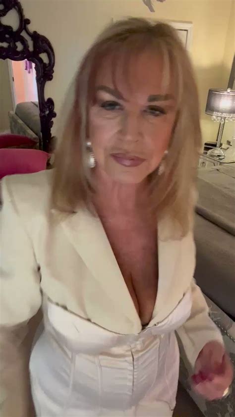 Anneke Van Buren Tampa Gilf Goddess 18 On Twitter Monday Update The