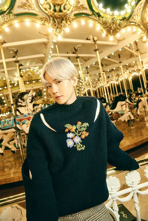Watch Exo S Baekhyun Flaunts Sweet Vocals In Live Video For New Single