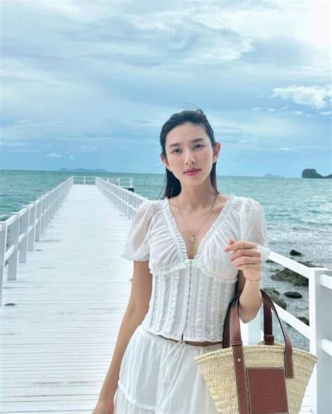 Pin em HH Nguyễn Thúc Thùy Tiên