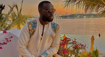Dadju et la femme de Gims ingérables à laéroport le personnel est