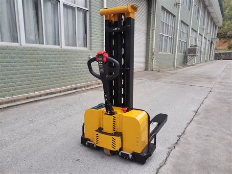 Full Electric Self Lifting Stacker Zts F F F Shuncha Forklift