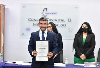 Mauricio Tabe Echartea Recibe Constancia De Mayoria Como Alcalde De