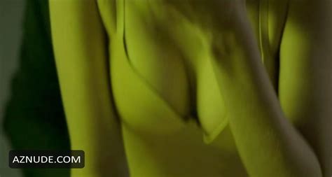 Elizabeth Debicki Nude Aznude