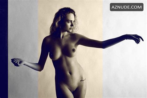MADISON RILEY Nude AZNude