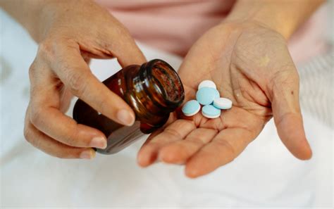 Un nouveau rapport analyse les pénuries de médicaments au Canada et
