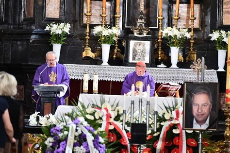 Poruszające przemówienia na pogrzebie Jerzego Stuhra Wspominano o jednym