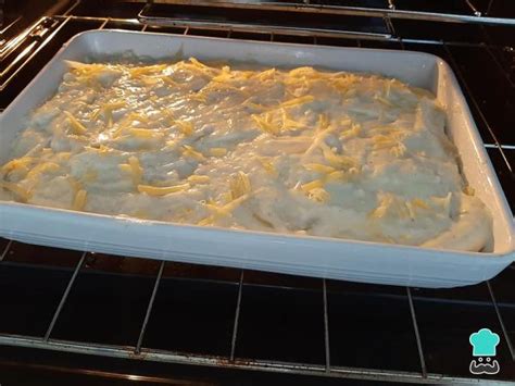 Batata à portuguesa gratinada no forno