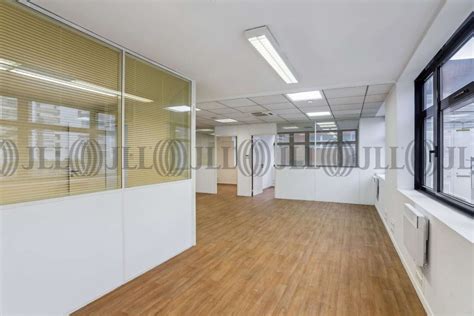 bureaux à louer 92130 Ile de France ISSY LES MOULINEAUX 71052 JLL