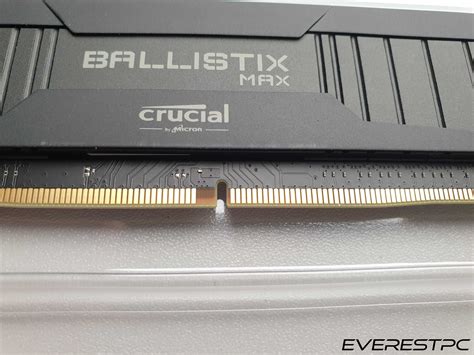 Crucial Ballistix MAX RGB 4400 32GB 64GB 16x4 C19 BLM2K16G44C19U4BL 7