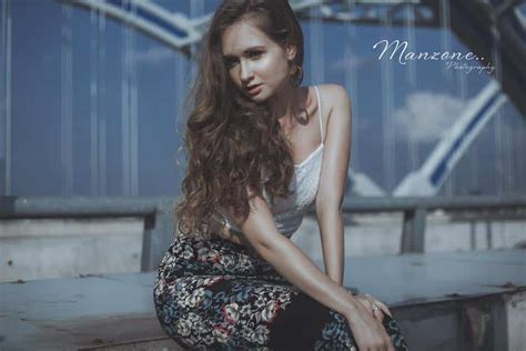 Ng I M U Alina Ch U Media