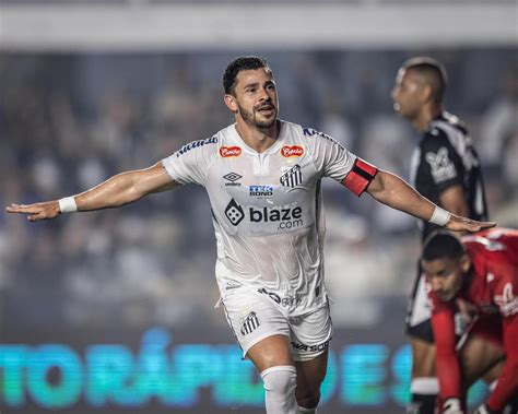 Saiba quem é Yuri Lima atleta apontado como novo romance de Iza