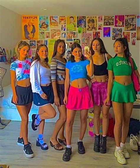 Besties In 2020 Indie Outfits Aesthetic Indie Indie Girl