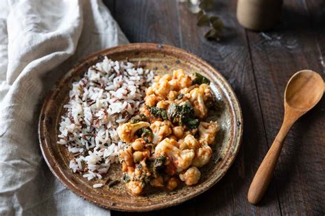 Curry de chou fleur au lait de coco Recette végétarienne