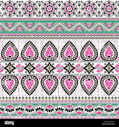Ornamental Paisley Border Pattern Stock Vector Image Art Alamy
