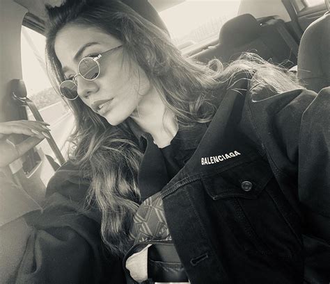 Mi piace 597 7 mila commenti 7 835 Demet Özdemir 1demetozdemir