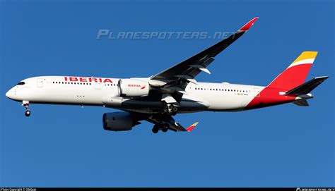 EC NVR Iberia Airbus A350 941 Photo By OMGcat ID 1354060