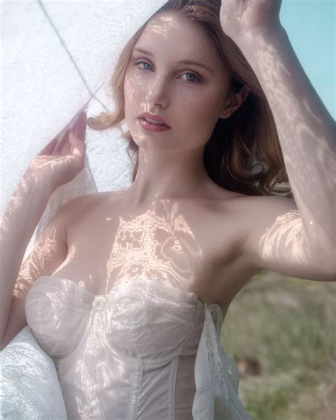 Sydney Van Til Nudes Bustier Nude Pics Org