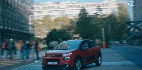 IMCDb org 2019 Citroën C3 PureTech 68 Feel Série 3 SX in Le premier