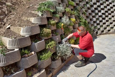 27 Retaining Wall Ideas In 2022 That Are Far From Boring Images