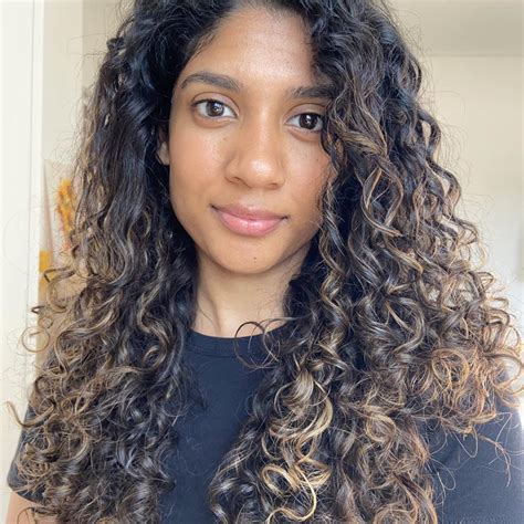 Anisha Curls S Postlemon8