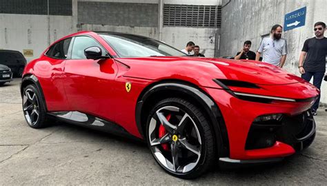 Juíza autoriza polícia a usar Ferrari e Land Rover apreendidos em