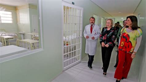 Governo inaugura unidade de saúde prisional no Hospital Vila Nova