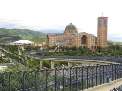 Santuário Nacional de Aparecida O Maior Templo Mariano do Mundo