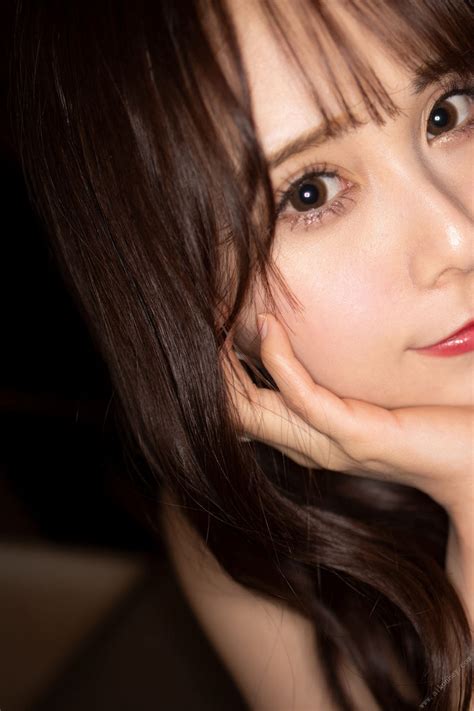 Photobook 2021 02 05 Minamo Nagase 永瀬みなも Reborn Models Vibe Page 4