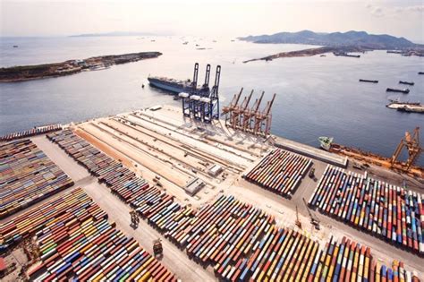 Las Exportaciones De La Comunitat Crecen Un En El Mes De Mayo