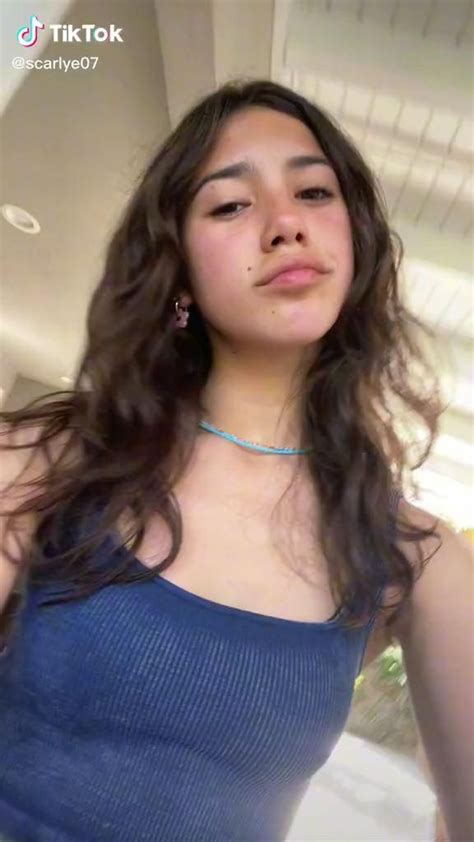 Pin On Scarlett Estevez