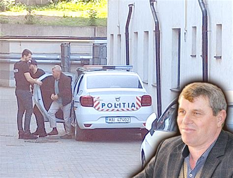Edilul comunei Pogana Maricel Gâfu în boxa acuzatilor pentru fapte de