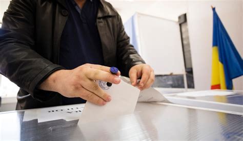 S a dat startul campaniei electorale Tipuri de activităţi şi materiale