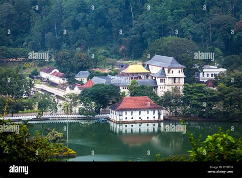 Buddha Temple In Kandy Sri Lanka Stock Photo Alamy