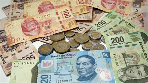 Cómo surgieron los primeros billetes y monedas mexicanos