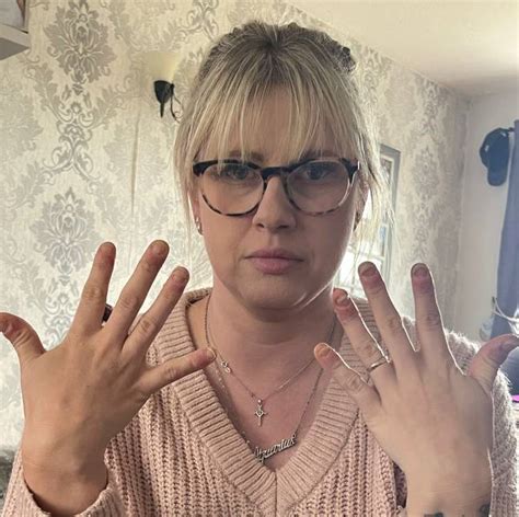 Mums Warning As She Can Barely Move Her Hands After Years Of Getting Her Nails Done