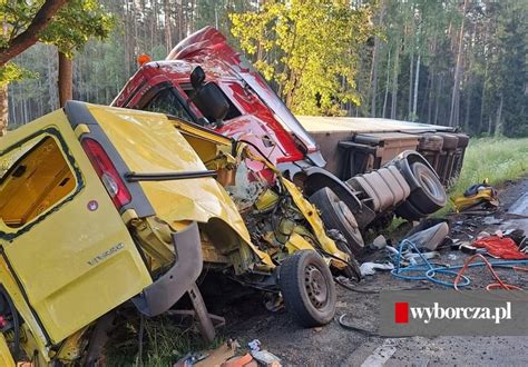 Wypadek śmiertelny na DK 25 koło Człuchowa Dwie osoby zginęły w